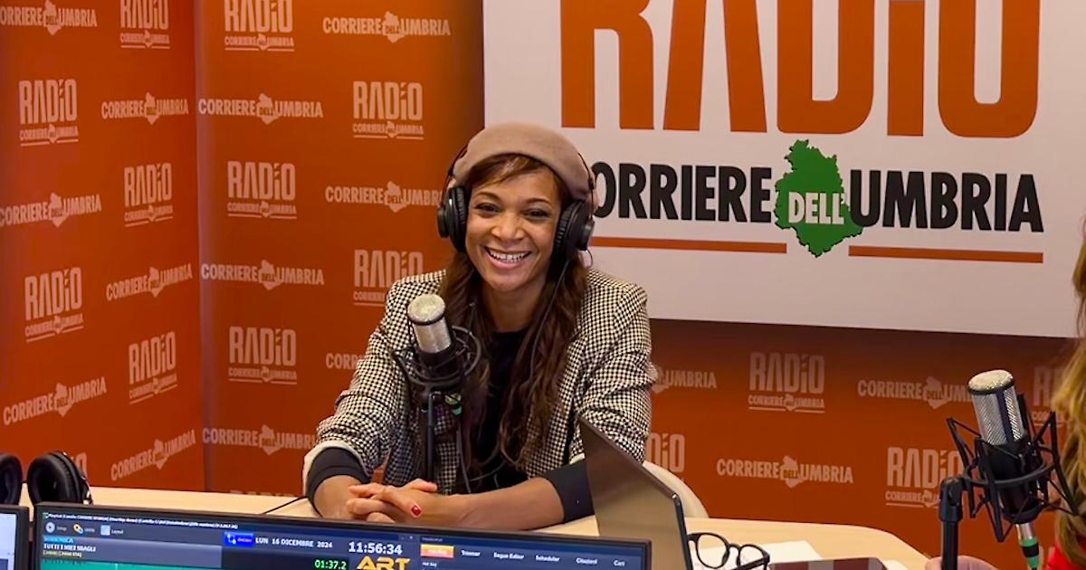 Kelly Joyce si racconta a Radio Corriere dell'Umbria: il brano Vivre la ...