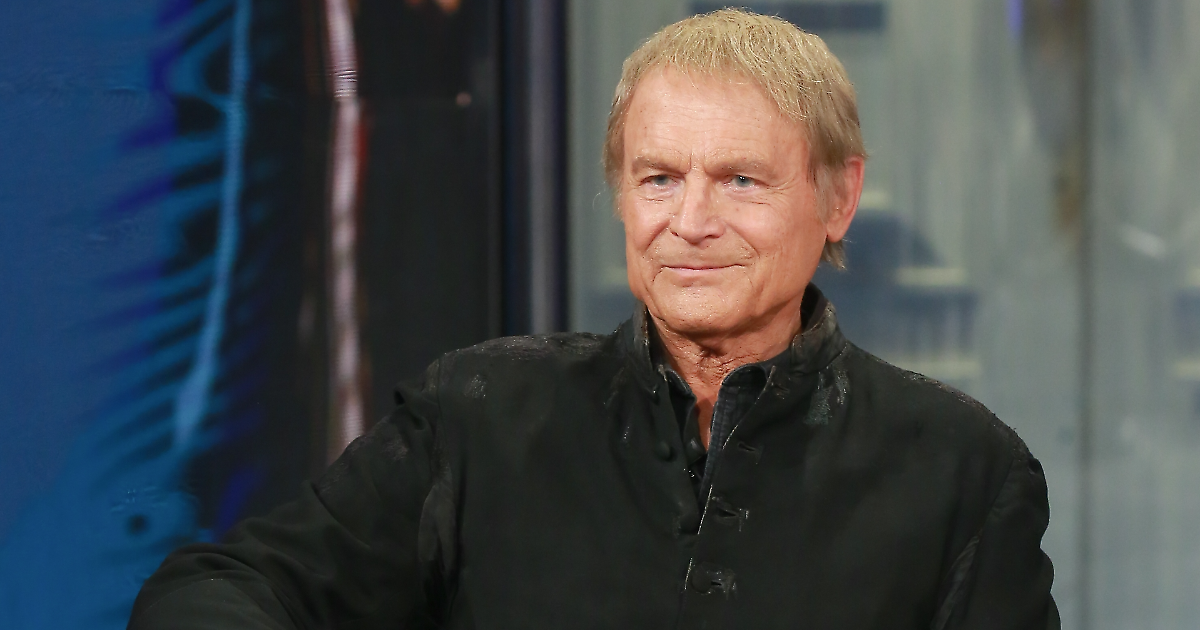 Terence Hill e il motivo dell'addio a Don Matteo e Un passo dal cielo ...