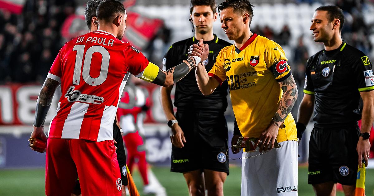 Vis Pesaro-Gubbio 1-1, Corsinelli illude dopo 22" ma Venturi regala il ...