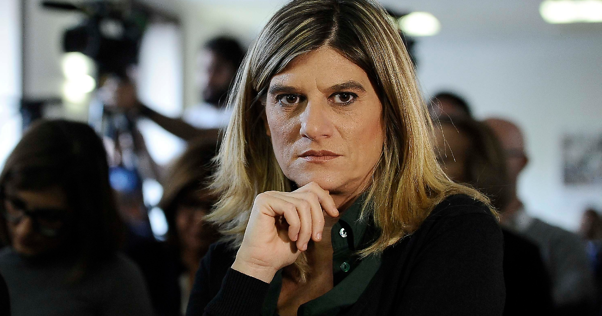 Chi è Federica Angeli, la giornalista ospite di Piero Chiambretti: le ...