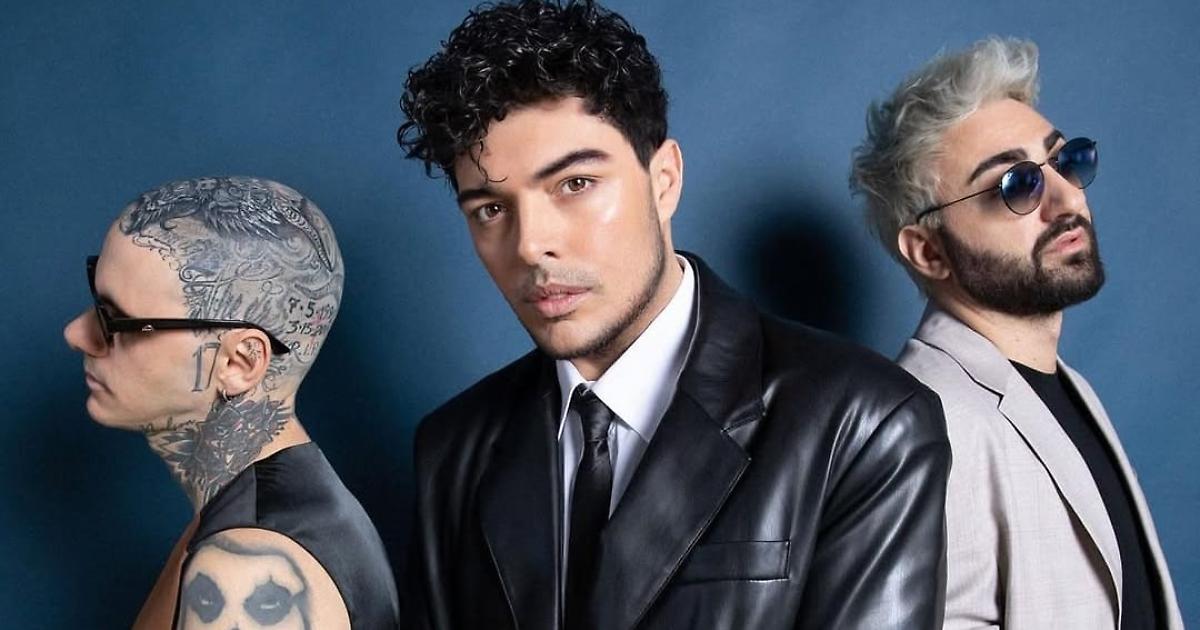 The Kolors, lutto per Stash durante il tour. L'annuncio sul profilo Instagram del cantante ...