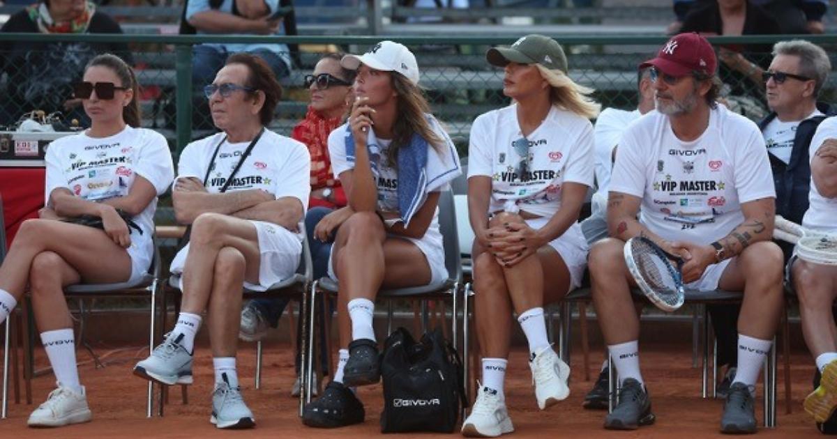 Milano Marittima, Vip Master Tennis. Le star italiane si sfidano al ...