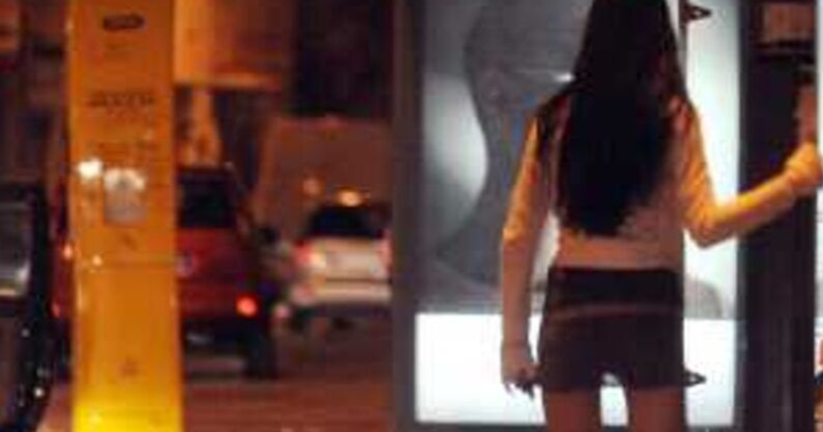 Perugia, stretta del Comune contro la prostituzione su strada: scattano divieti in 17 vie. Multa ...