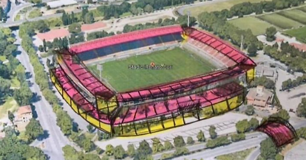 Perugia, nuovo stadio Curi in versione ridotta. Torrette e copertura in ...