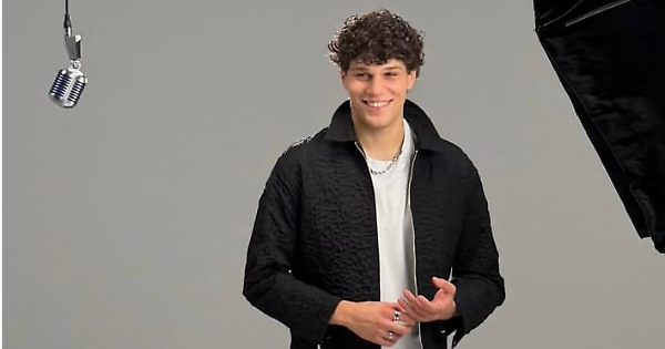 Sanremo Giovani, stasera tocca a Nicolò Filippucci: la sua "Laguna" è ...