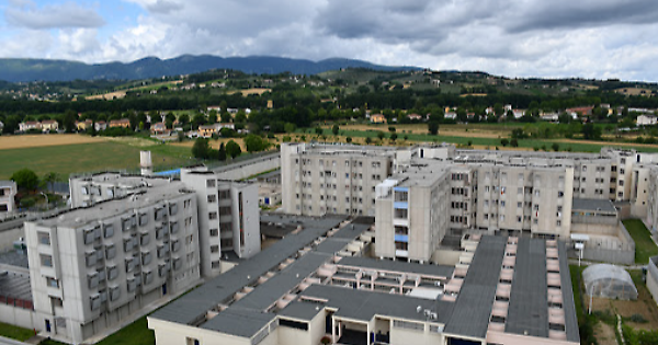 Droga in carcere con il drone. Il velivolo caricato con 3 etti di ...