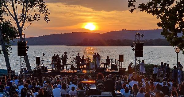 "Trasimeno difficile da navigare". Moon in June costretta a salutare l ...
